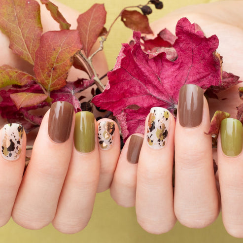 esshimo Smokey Earth(スモーキーアース)ハンドネイル